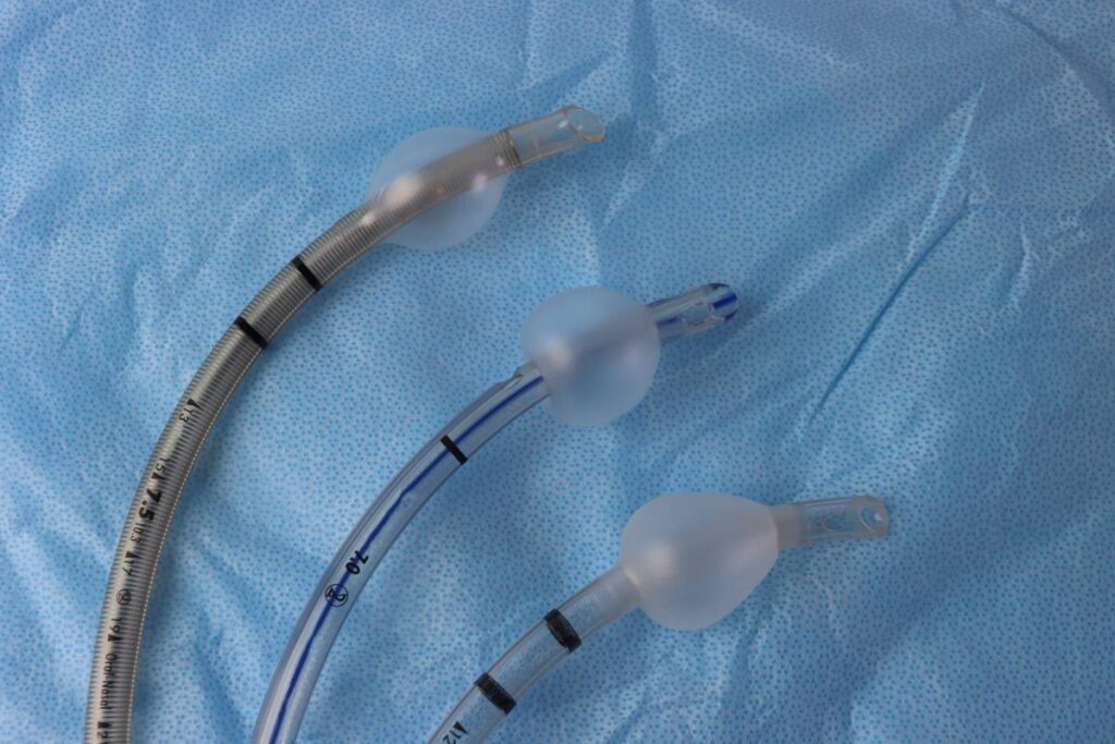 Cuffed vs. Uncuffed Endotracheal Tubes - Newhampshireanesthesia